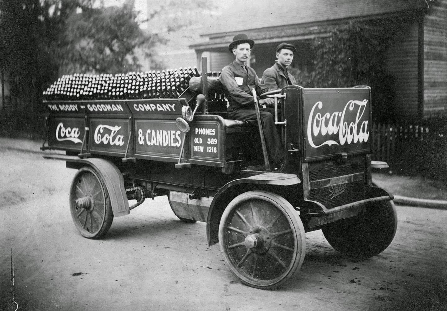 First delivery of Coca-Cola to Knoxville, 1919 - History Time Machine